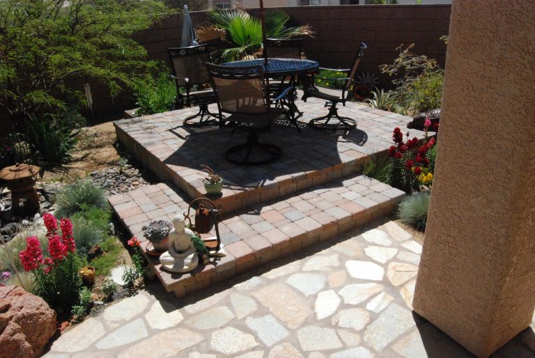 MAC Landscaping - Luxury Landscape Design & Putting Greens